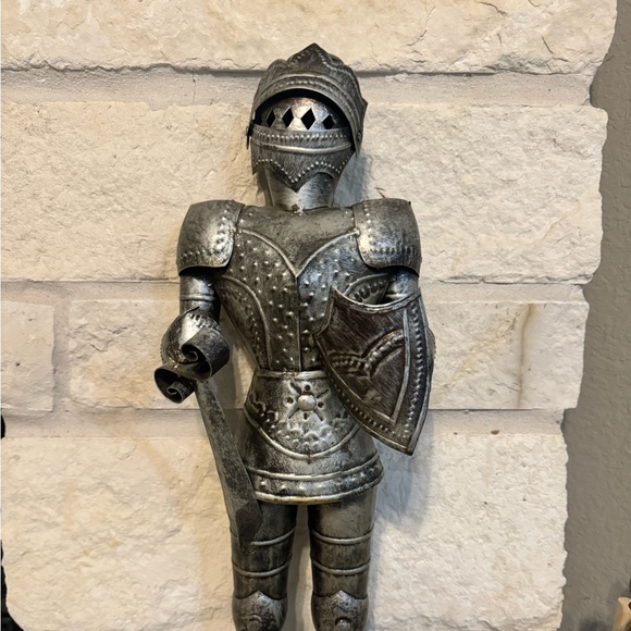 Art | Vintage 27 Tin Metal Suit Of Armor Mid Evil Knight Statue | Poshmark